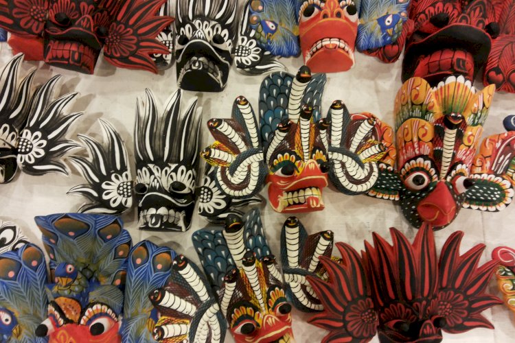 Attractive Masks of Ambalangoda - Summiters Blog